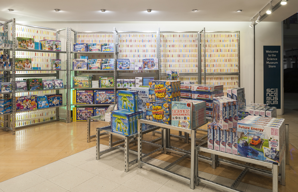 A pop-up store for the Science Museum made from 4000 test-tubes ...