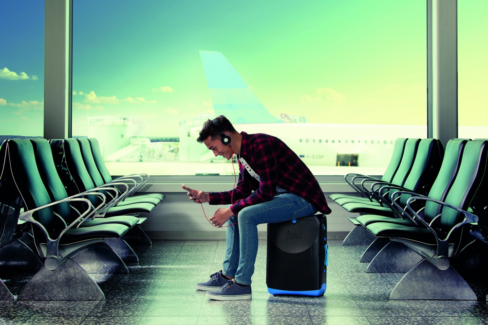 Trunki inventor rolls out new suitcase design Jurni - Design Week