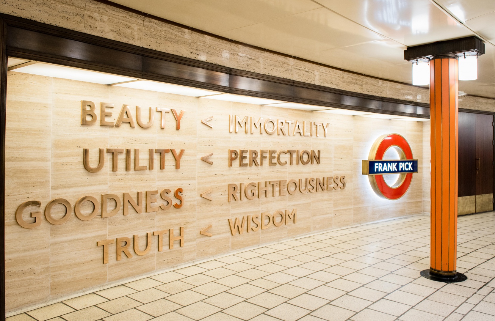 New memorial honouring Frank Pick unveiled at Piccadilly Circus station ...