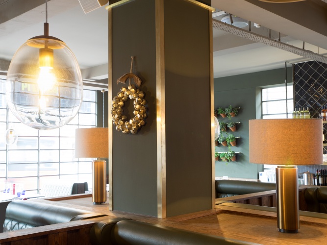 PizzaExpress redesigns “out of touch” interiors to take on younger ...