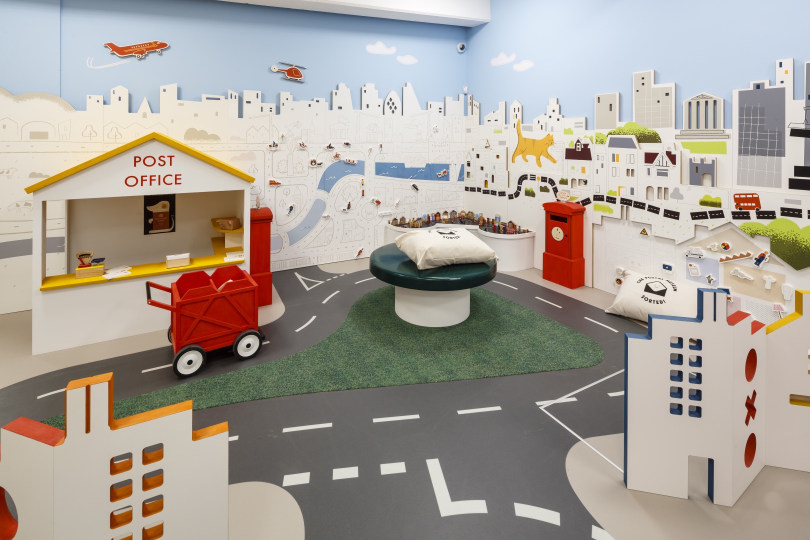 New Postal Museum looks to tell story of the “incredible British ...