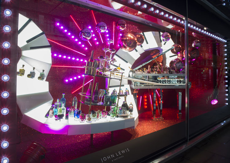 From light-up pianos giant cakes, it’s this year’s Christmas windows ...